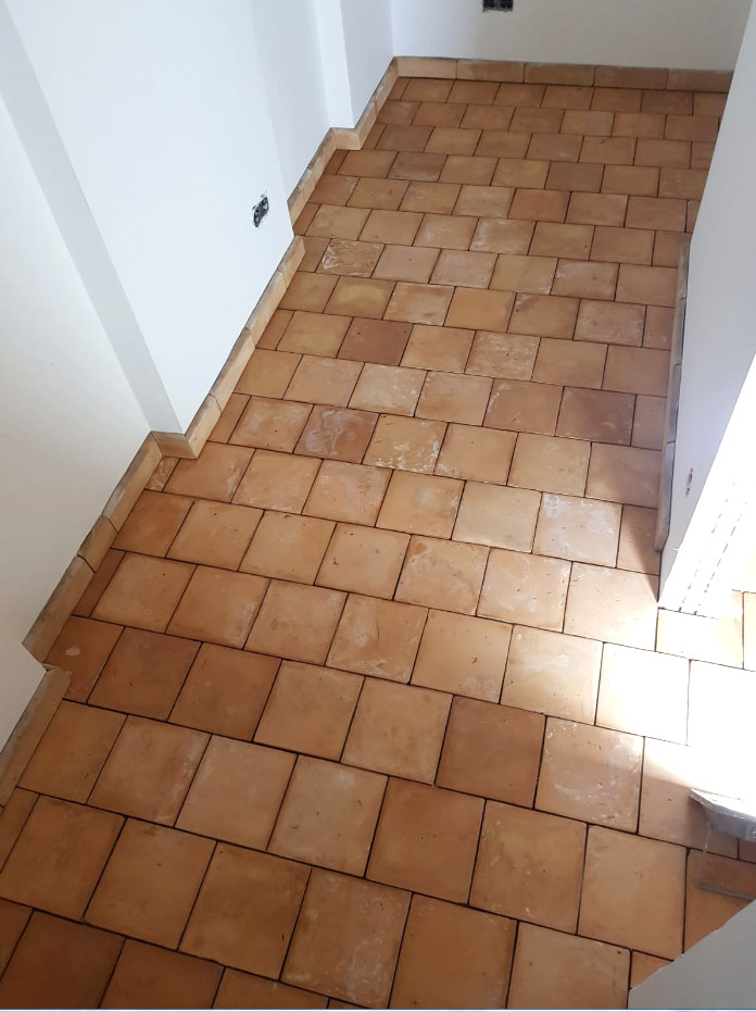 Laying and grouting: Fornace Calandrelli Handcrafted Cotto since 1752