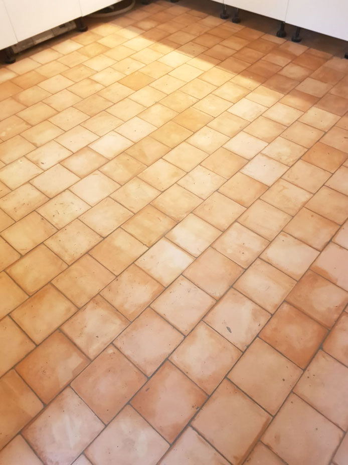 Laying and grouting: Fornace Calandrelli Handcrafted Cotto since 1752
